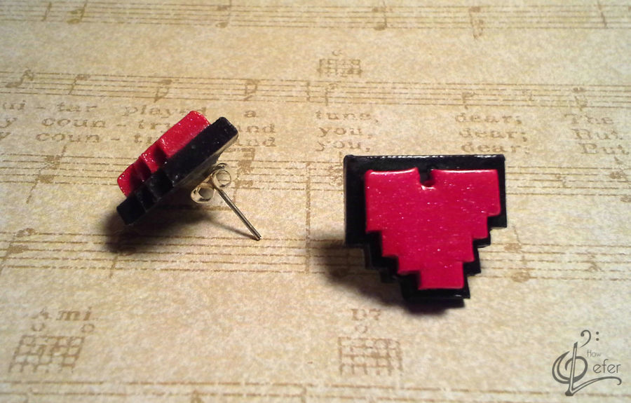 Polymer Clay 8 Bit Video Game Red Heart - How Clefer - PinkLion