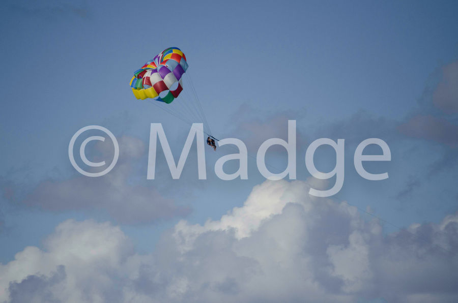 Photography parasailing - balloon - photo greeting card...perfe ...
