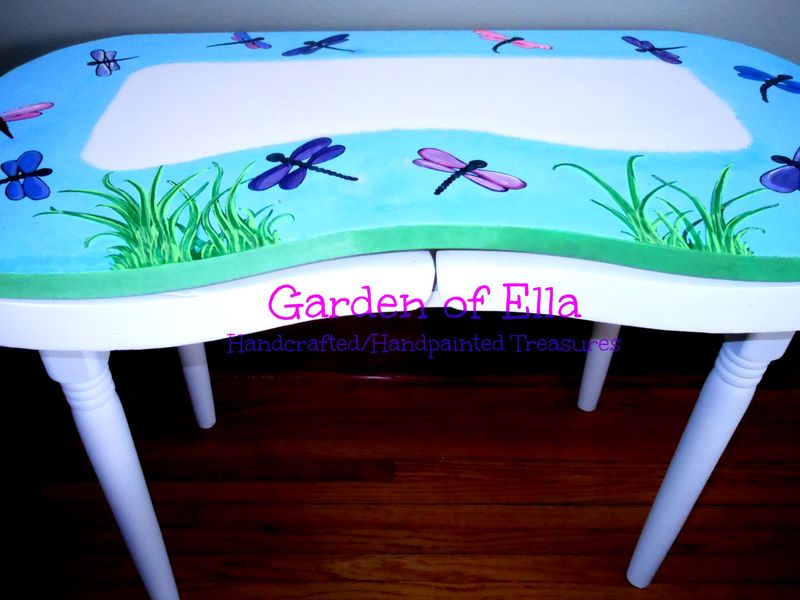 Dragonfly Table - Garden of Ella - PinkLion
