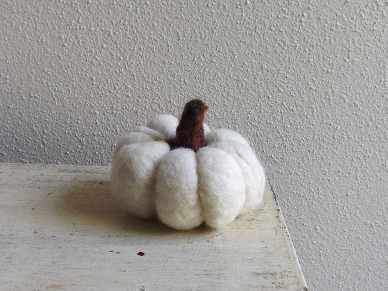 White Felted Wool Pumpkin - Fall Decor Needle Felted Pumpkins - Liz's ...