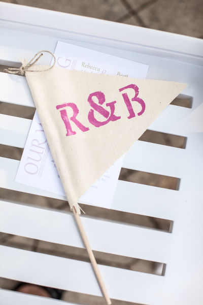 Set of 100 Fabric Wedding Ceremony Flags - TheBeezeKnees - PinkLion