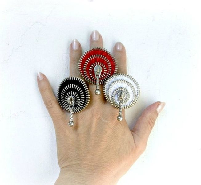 Zipper Ring - Handmade AnaMarina - PinkLion