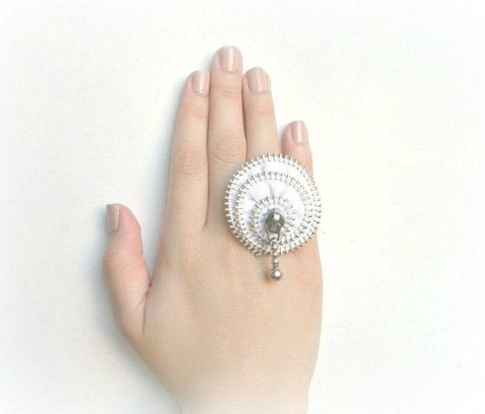 Zipper Ring - Handmade AnaMarina - PinkLion