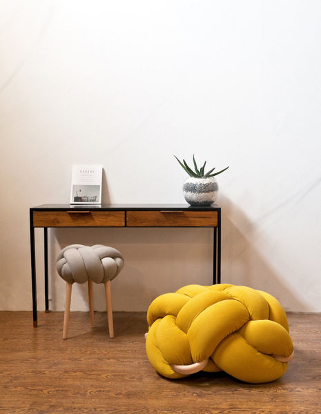 Knot Stool (Light Gray) - Knots Studio - PinkLion